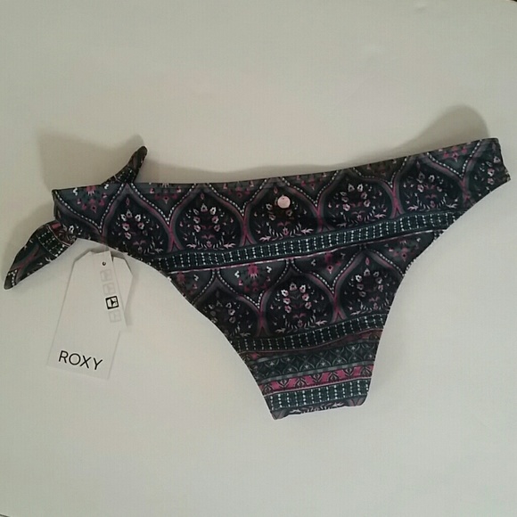 Roxy | Swim | Sun Surf Roxy Bikini Set | Poshmark